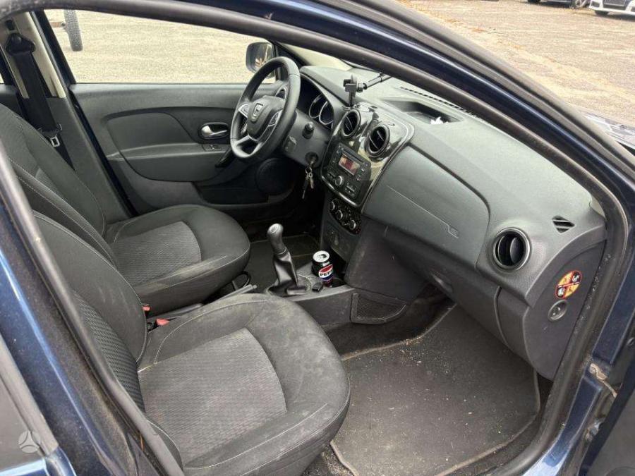 Dacia Logan 2017 in Radviliskis, with an engine capacity of 1.46 L and mileage of 266 thousand km for 3650 €, photo 10 on AUTOMOTO.COM.LV