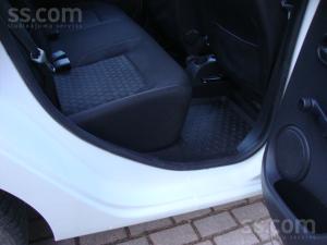 Balts Dacia Logan 2016 Jūrmala, ar dzinēja tilpumu 1.20 L un nobraukumu 150 tūkst. km par 4300 €, foto 13 vietnē AUTOMOTO.COM.LV