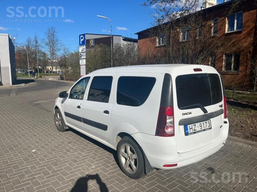 White Dacia Logan 2012 in Riga, with an engine capacity of 1.50 L and mileage of 169 thousand km for 2800 €, photo 3 on AUTOMOTO.COM.LV