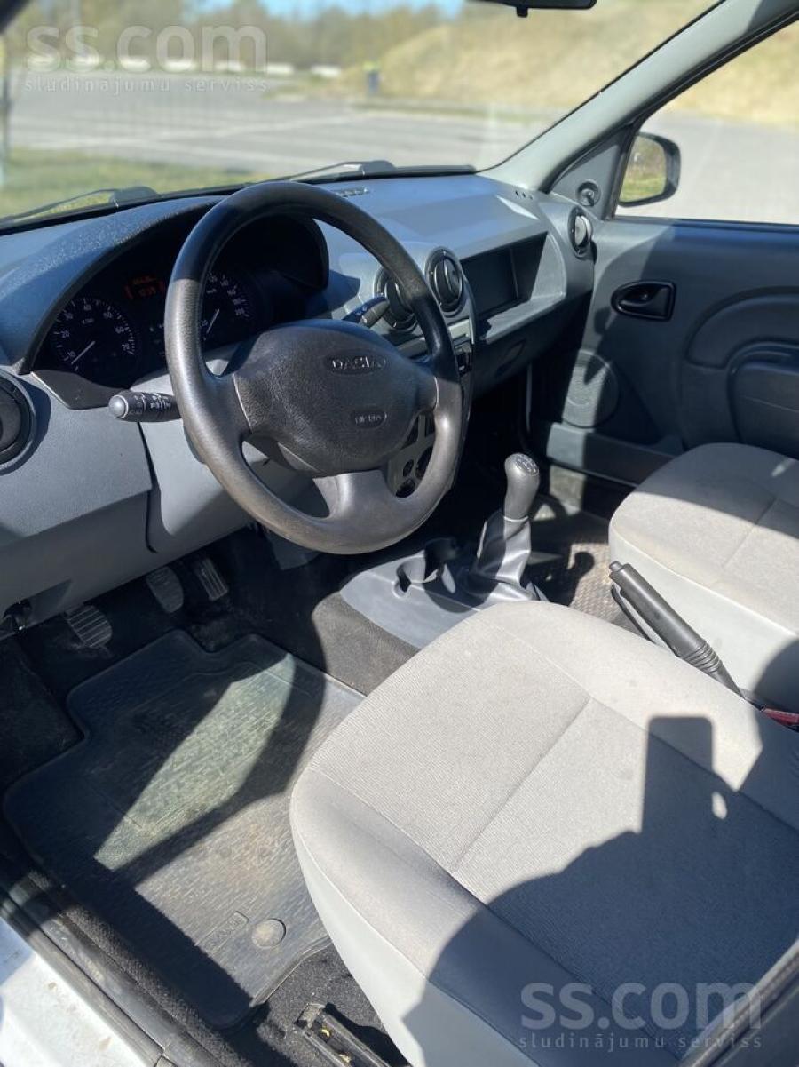 Balts Dacia Logan 2013 Rīga, ar dzinēja tilpumu 1.60 L un nobraukumu 0 tūkst. km par 6500 €, foto 6 vietnē AUTOMOTO.COM.LV