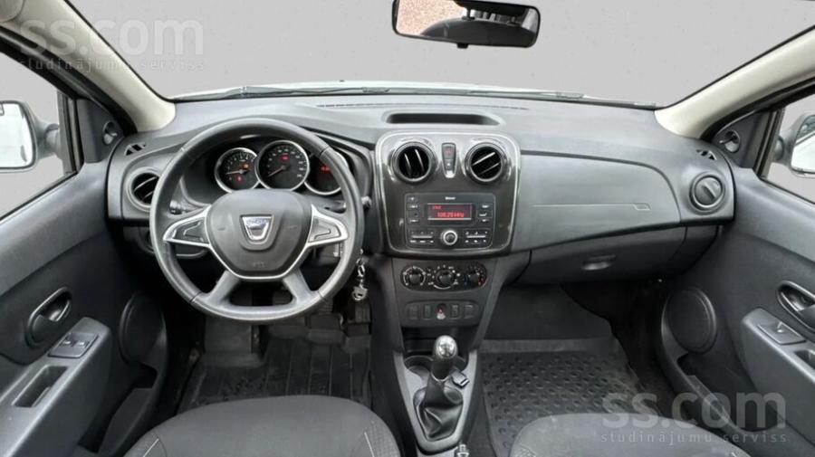 Balts Dacia Logan 2017 Rīga, ar dzinēja tilpumu 1.00 L un nobraukumu 194 tūkst. km par 3595 €, foto 8 vietnē AUTOMOTO.COM.LV