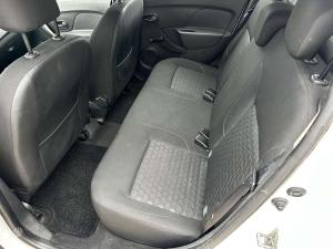 Balts Dacia Logan 2014 Prienai, ar dzinēja tilpumu 1.46 L un nobraukumu 252 tūkst. km par 2500 €, foto 13 vietnē AUTOMOTO.COM.LV