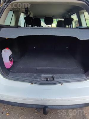 Balts Dacia Logan 2015 Rīga, ar dzinēja tilpumu 1.50 L un nobraukumu 240 tūkst. km par 2800 €, foto 7 vietnē AUTOMOTO.COM.LV