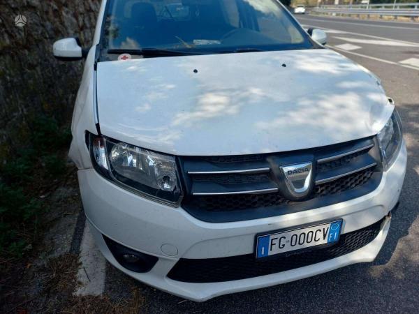 Balts Dacia Logan 2016 Panevēža, ar dzinēja tilpumu 1.46 L un nobraukumu 260 tūkst. km par 1750 €, foto 4 vietnē AUTOMOTO.COM.LV