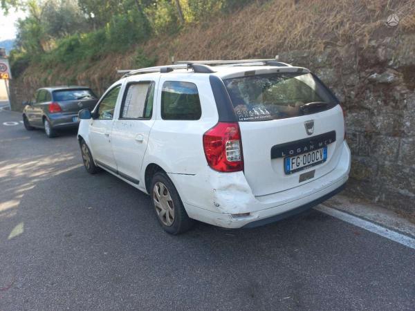 Balts Dacia Logan 2016 Panevēža, ar dzinēja tilpumu 1.46 L un nobraukumu 260 tūkst. km par 1750 €, foto 5 vietnē AUTOMOTO.COM.LV