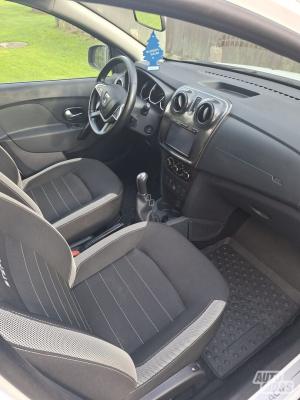 White Dacia Logan 2018 in Radviliskis, with an engine capacity of 0.90 L and mileage of 114 thousand km for 5000 €, photo 7 on AUTOMOTO.COM.LV