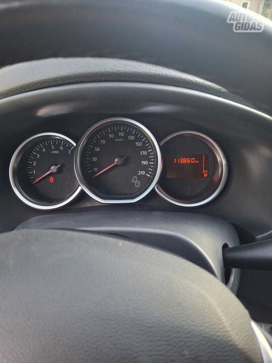 White Dacia Logan 2018 in Radviliskis, with an engine capacity of 0.90 L and mileage of 114 thousand km for 5000 €, photo 8 on AUTOMOTO.COM.LV