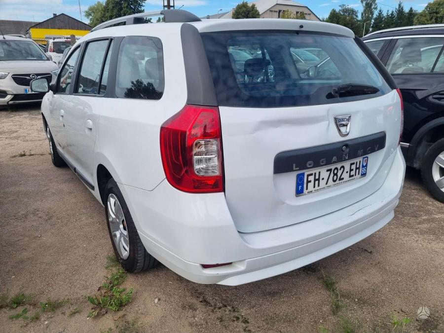 White Dacia Logan 2019 in Taurage, with an engine capacity of 1.50 L and mileage of 256 thousand km for 4200 €, photo 6 on AUTOMOTO.COM.LV