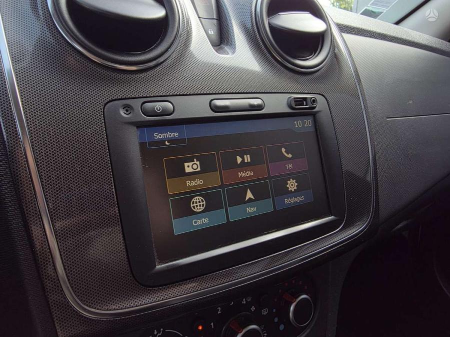 Balts Dacia Logan 2019 Tauragė, ar dzinēja tilpumu 1.46 L un nobraukumu 220 tūkst. km par 5300 €, foto 15 vietnē AUTOMOTO.COM.LV