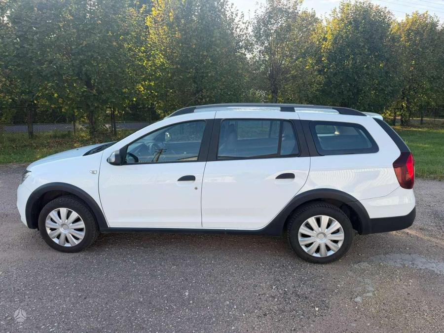 White Dacia Logan 2019 in Silale, with an engine capacity of 1.50 L and mileage of 335 thousand km for 5290 €, photo 5 on AUTOMOTO.COM.LV
