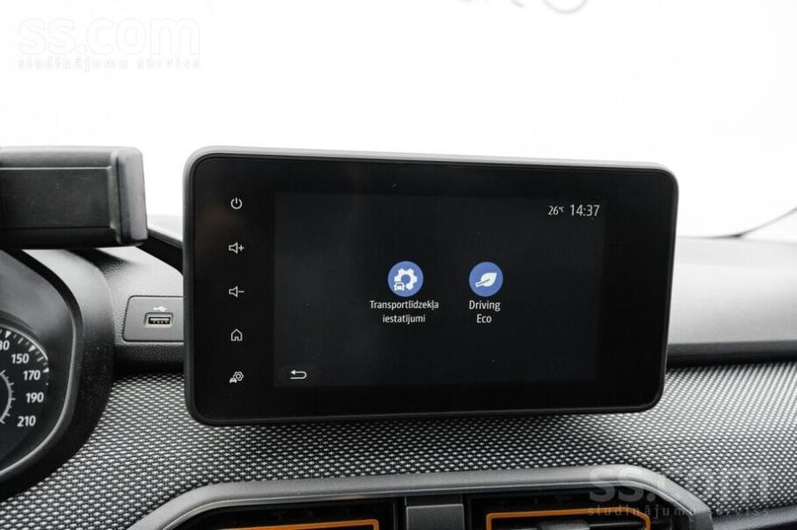 Black Dacia Sandero 2021 in Riga, with an engine capacity of 1.00 L and mileage of 56 thousand km for 12650 €, photo 16 on AUTOMOTO.COM.LV