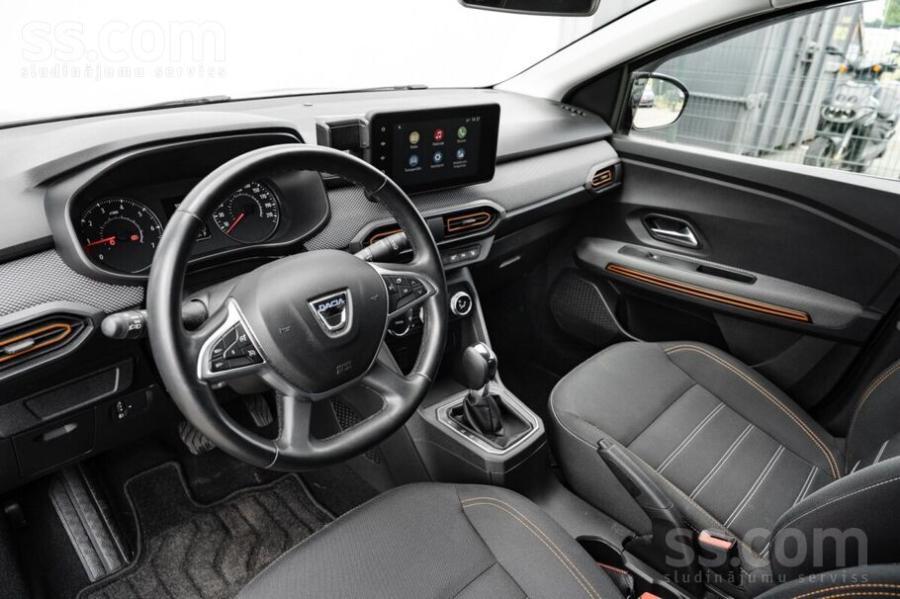 Black Dacia Sandero 2021 in Riga, with an engine capacity of 1.00 L and mileage of 56 thousand km for 12650 €, photo 18 on AUTOMOTO.COM.LV