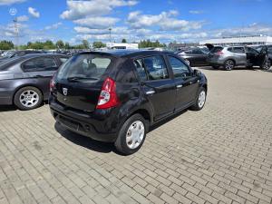 Black Dacia Sandero 2010 in Marijampole, with an engine capacity of 1.15 L and mileage of 230 thousand km for 1500 €, photo 5 on AUTOMOTO.COM.LV