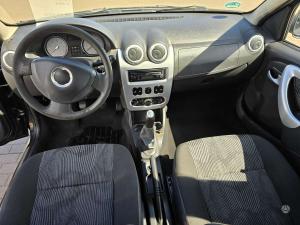 Black Dacia Sandero 2010 in Marijampole, with an engine capacity of 1.15 L and mileage of 230 thousand km for 1500 €, photo 11 on AUTOMOTO.COM.LV