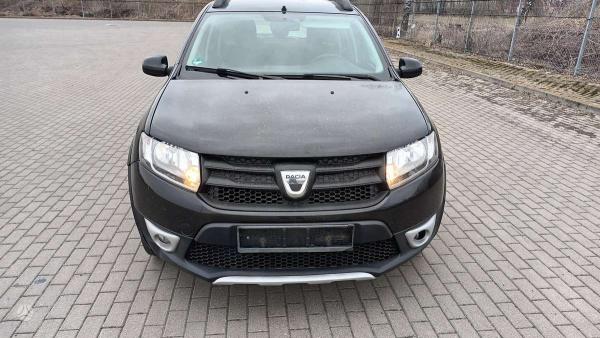 Melns Dacia Sandero 2013 Marijampole, ar dzinēja tilpumu 1.46 L un nobraukumu 276 tūkst. km par 2950 €, foto 2 vietnē AUTOMOTO.COM.LV