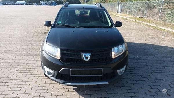 Black Dacia Sandero 2013 in Marijampole, with an engine capacity of 1.46 L and mileage of 270 thousand km for 2900 €, photo 3 on AUTOMOTO.COM.LV