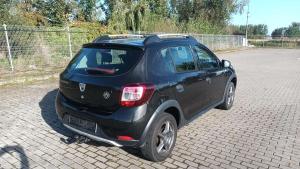 Black Dacia Sandero 2013 in Marijampole, with an engine capacity of 1.46 L and mileage of 270 thousand km for 2900 €, photo 4 on AUTOMOTO.COM.LV