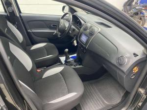 Black Dacia Sandero 2016 in Radviliskis, with an engine capacity of 1.46 L and mileage of 160 thousand km for 5450 €, photo 8 on AUTOMOTO.COM.LV