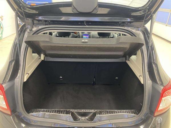 Melns Dacia Sandero 2016 Radviliškis, ar dzinēja tilpumu 1.46 L un nobraukumu 160 tūkst. km par 4850 €, foto 10 vietnē AUTOMOTO.COM.LV