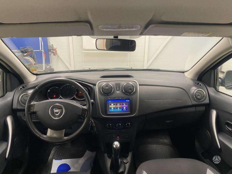 Black Dacia Sandero 2016 in Radviliskis, with an engine capacity of 1.46 L and mileage of 160 thousand km for 4850 €, photo 12 on AUTOMOTO.COM.LV