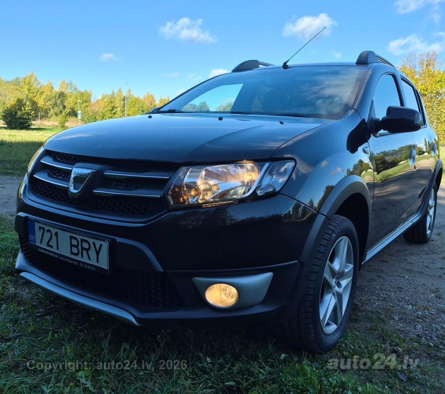 Melns Dacia Sandero 2016 Tallina, ar dzinēja tilpumu 1.50 L un nobraukumu 61 tūkst. km par 5590 €, foto 1 vietnē AUTOMOTO.COM.LV