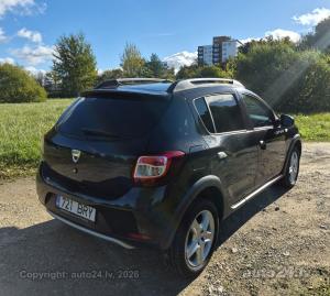 Melns Dacia Sandero 2016 Tallina, ar dzinēja tilpumu 1.50 L un nobraukumu 61 tūkst. km par 5590 €, foto 10 vietnē AUTOMOTO.COM.LV