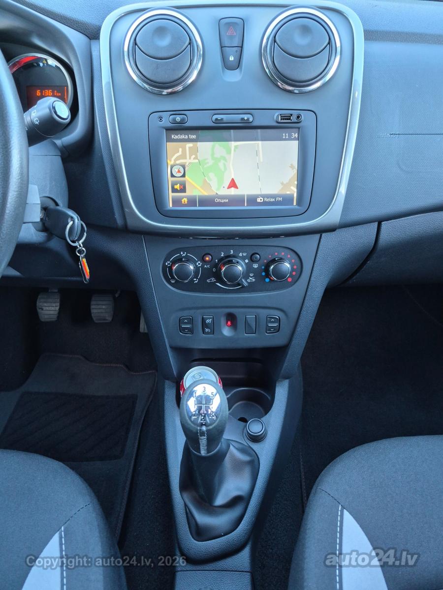 Melns Dacia Sandero 2016 Tallina, ar dzinēja tilpumu 1.50 L un nobraukumu 61 tūkst. km par 5590 €, foto 18 vietnē AUTOMOTO.COM.LV