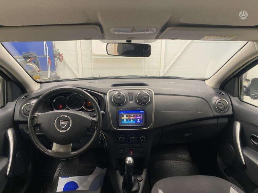 Black Dacia Sandero 2016 in Radviliskis, with an engine capacity of 1.46 L and mileage of 160 thousand km for 4650 €, photo 12 on AUTOMOTO.COM.LV