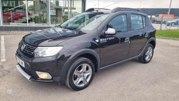 Melns Dacia Sandero 2018 Šauļi, ar dzinēja tilpumu 0.90 L un nobraukumu 143 tūkst. km par 4999 €, foto 5 vietnē AUTOMOTO.COM.LV