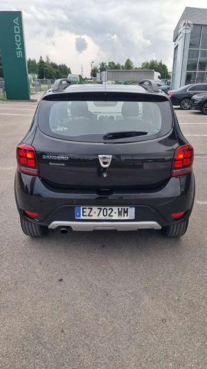 Melns Dacia Sandero 2018 Šauļi, ar dzinēja tilpumu 0.90 L un nobraukumu 143 tūkst. km par 4999 €, foto 9 vietnē AUTOMOTO.COM.LV