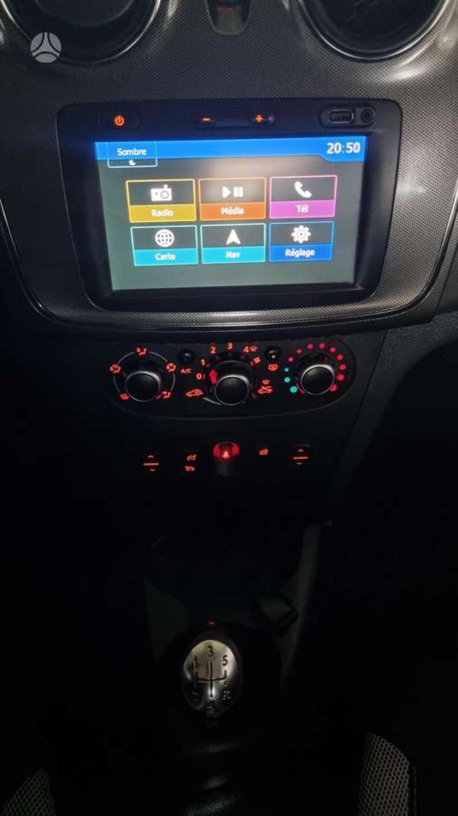 Melns Dacia Sandero 2018 Šauļi, ar dzinēja tilpumu 0.90 L un nobraukumu 143 tūkst. km par 4999 €, foto 28 vietnē AUTOMOTO.COM.LV