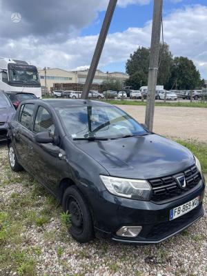 Black Dacia Sandero 2018 in Taurage, with an engine capacity of 0.90 L and mileage of 285 thousand km for 2600 €, photo  on AUTOMOTO.COM.LV