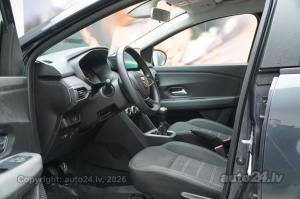 Black Dacia Sandero 2021 in Tallinn, with an engine capacity of 1.00 L and mileage of 71 thousand km for 12900 €, photo 8 on AUTOMOTO.COM.LV