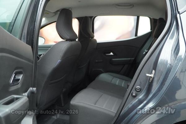 Black Dacia Sandero 2021 in Tallinn, with an engine capacity of 1.00 L and mileage of 71 thousand km for 12900 €, photo 9 on AUTOMOTO.COM.LV