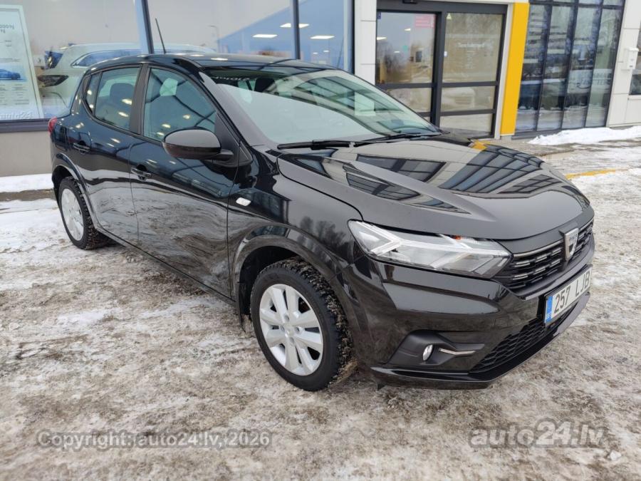 Black Dacia Sandero 2021 in Tartu, with an engine capacity of 1.00 L and mileage of 31 thousand km for 10490 €, photo 1 on AUTOMOTO.COM.LV