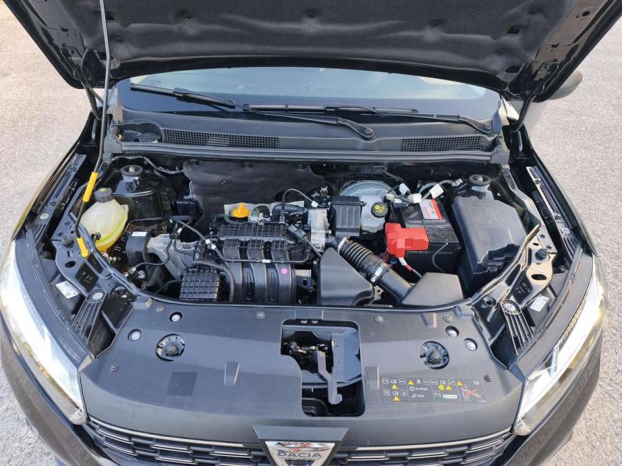 Black Dacia Sandero 2021 in Anyksciai, with an engine capacity of 1.00 L and mileage of 26 thousand km for 7400 €, photo 13 on AUTOMOTO.COM.LV