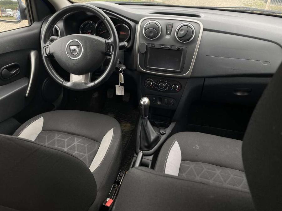 Zils Dacia Sandero 2014 Viļņa, ar dzinēja tilpumu 0.90 L un nobraukumu 203 tūkst. km par 3200 €, foto 14 vietnē AUTOMOTO.COM.LV