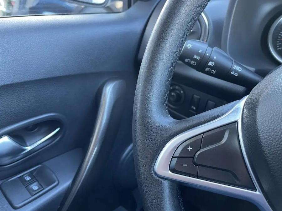 Blue Dacia Sandero 2019 in Talsi, with an engine capacity of 0.90 L and mileage of 127 thousand km for 5800 €, photo 15 on AUTOMOTO.COM.LV