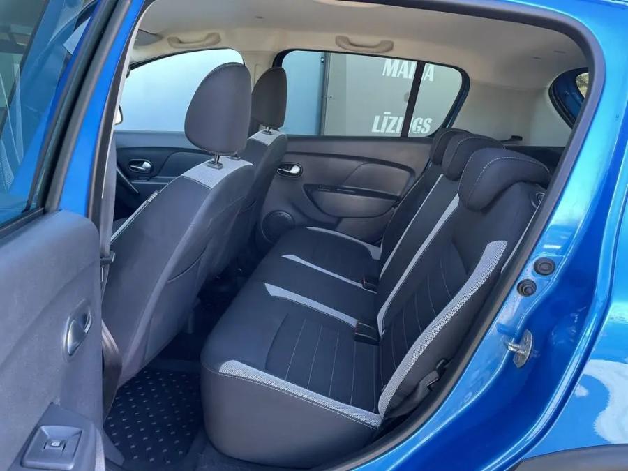 Blue Dacia Sandero 2019 in Talsi, with an engine capacity of 0.90 L and mileage of 127 thousand km for 5800 €, photo 22 on AUTOMOTO.COM.LV