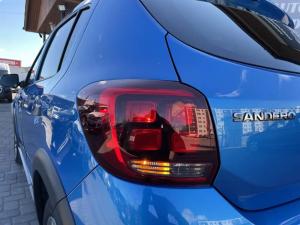 Blue Dacia Sandero 2019 in Talsi, with an engine capacity of 0.90 L and mileage of 127 thousand km for 5800 €, photo 23 on AUTOMOTO.COM.LV
