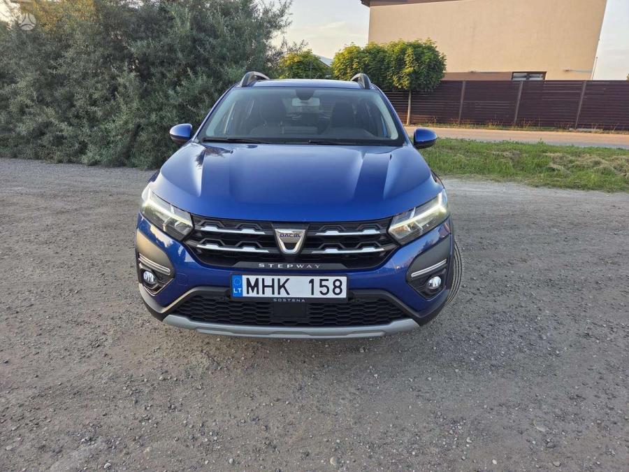 Blue Dacia Sandero 2022 in Kaunas, with an engine capacity of 1.00 L and mileage of 73 thousand km for 10900 €, photo 6 on AUTOMOTO.COM.LV