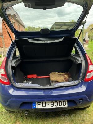 Zils Dacia Sandero 2008 Krāslava, ar dzinēja tilpumu 1.40 L un nobraukumu 191 tūkst. km par 1450 €, foto 3 vietnē AUTOMOTO.COM.LV