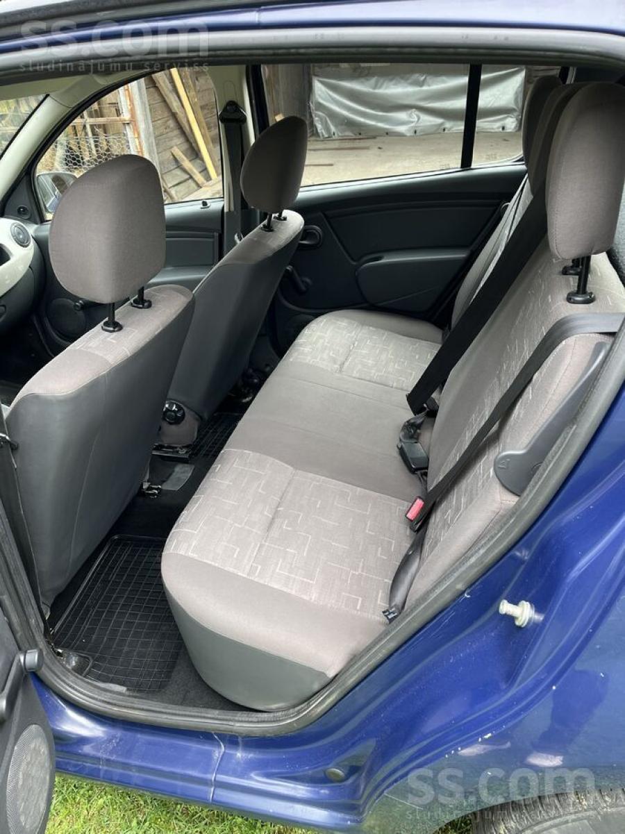 Zils Dacia Sandero 2008 Krāslava, ar dzinēja tilpumu 1.40 L un nobraukumu 191 tūkst. km par 1450 €, foto 4 vietnē AUTOMOTO.COM.LV