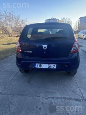 Blue Dacia Sandero 2008 in Riga, with an engine capacity of 1.40 L and mileage of 89 thousand km for 2100 €, photo 9 on AUTOMOTO.COM.LV