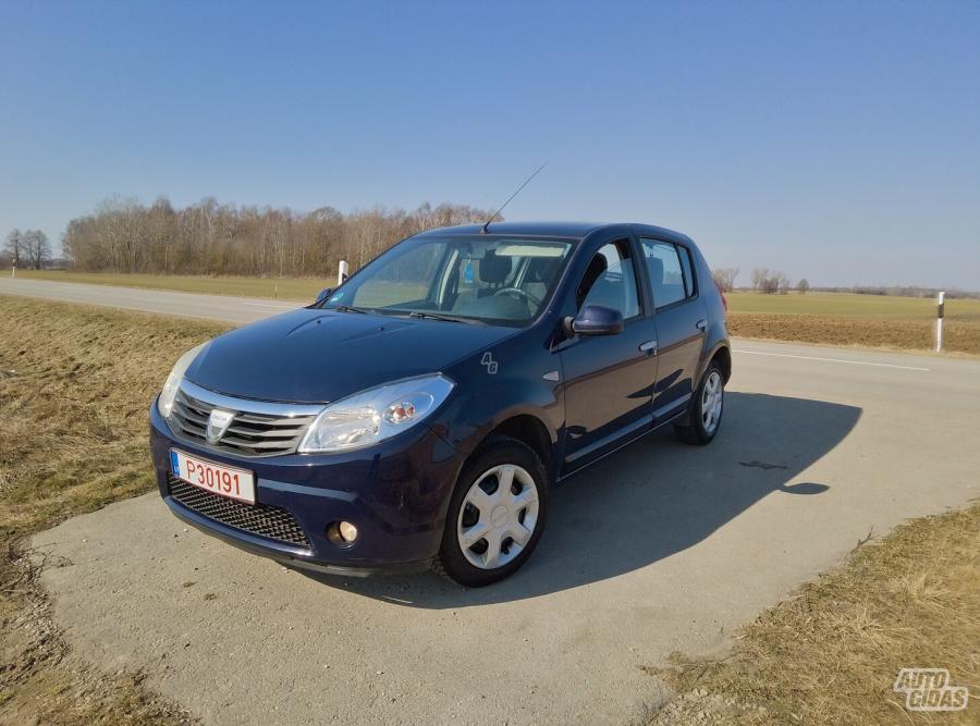 Zils Dacia Sandero 2010 Vilkaviškis, ar dzinēja tilpumu 1.20 L un nobraukumu 140 tūkst. km par 1550 €, foto 1 vietnē AUTOMOTO.COM.LV