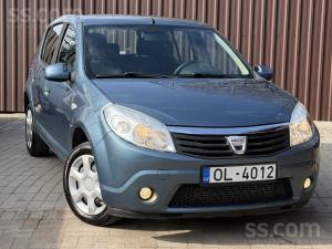 Zils Dacia Sandero 2010 Rīga, ar dzinēja tilpumu 1.50 L un nobraukumu 173 tūkst. km par 2100 €, foto 4 vietnē AUTOMOTO.COM.LV