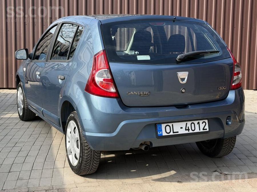 Zils Dacia Sandero 2010 Rīga, ar dzinēja tilpumu 1.50 L un nobraukumu 173 tūkst. km par 2100 €, foto 6 vietnē AUTOMOTO.COM.LV