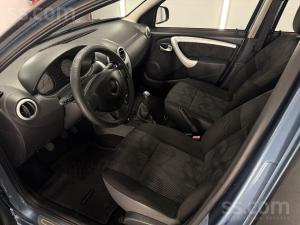 Zils Dacia Sandero 2010 Rīga, ar dzinēja tilpumu 1.50 L un nobraukumu 173 tūkst. km par 2100 €, foto 9 vietnē AUTOMOTO.COM.LV