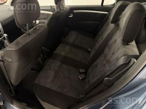 Zils Dacia Sandero 2010 Rīga, ar dzinēja tilpumu 1.50 L un nobraukumu 173 tūkst. km par 2100 €, foto 10 vietnē AUTOMOTO.COM.LV