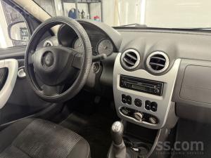 Zils Dacia Sandero 2010 Rīga, ar dzinēja tilpumu 1.50 L un nobraukumu 173 tūkst. km par 2100 €, foto 14 vietnē AUTOMOTO.COM.LV